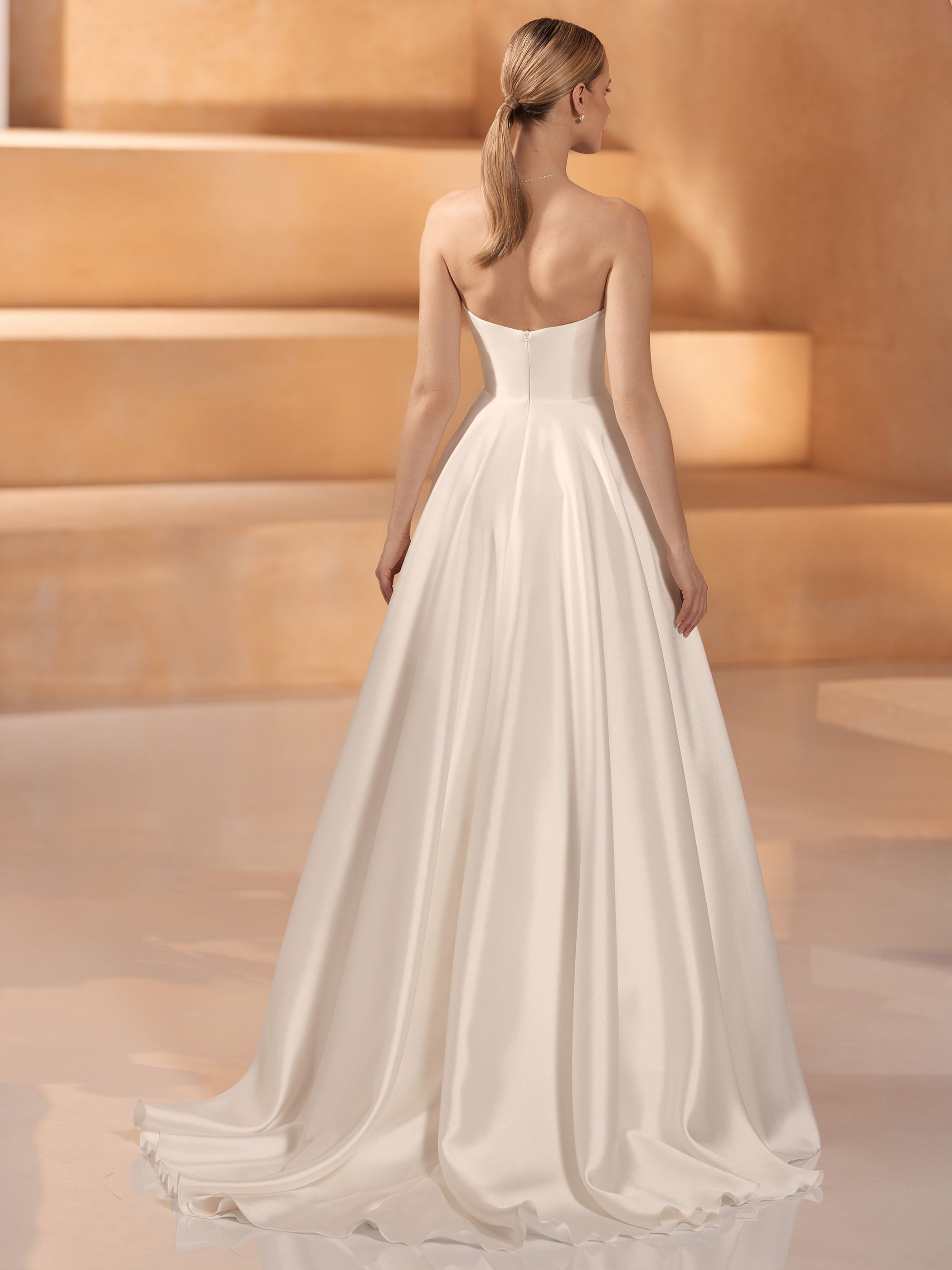 OLGA - Princess Bridal Gown