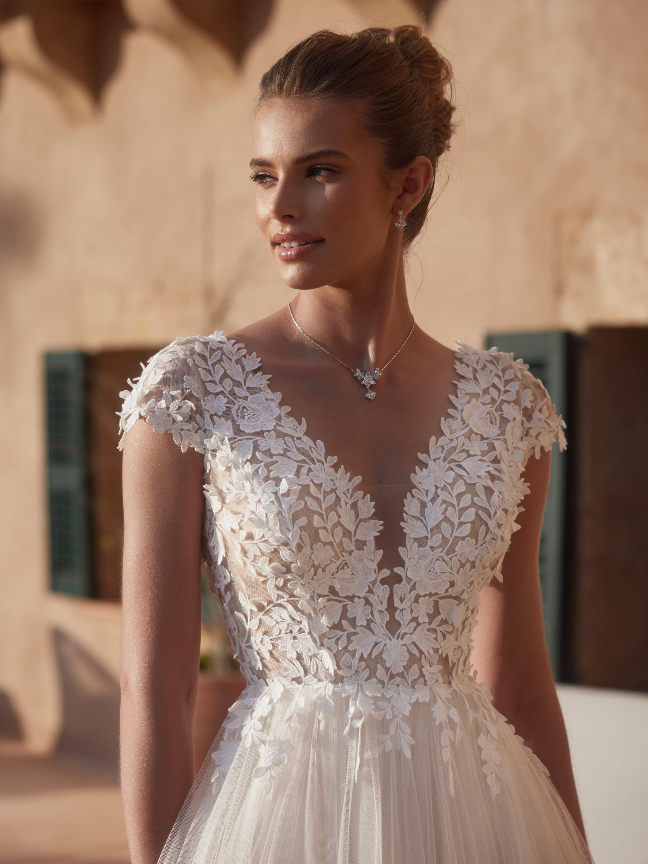 ROZALIA - princess wedding dress - Bianco Evento